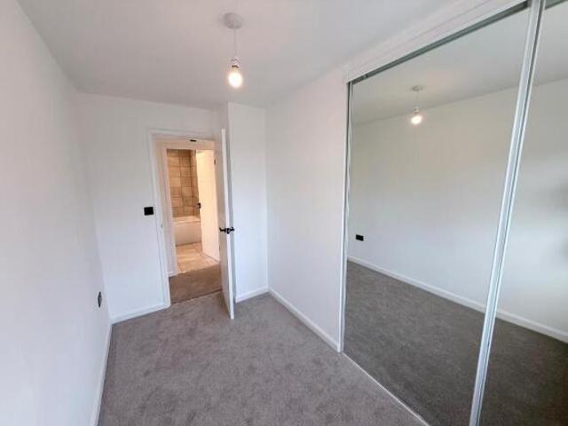 3 bedroom semi detached house for rent in Oregon Way, Derby, Derbyshire, DE21