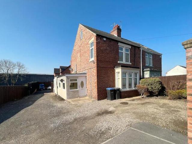 3 Bedroom Semi detached House For Rent In Pelaw Grange, Durham