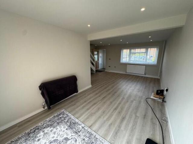 3 bedroom semi detached house for rent in Portman Chase, Derby, Derbyshire, DE24