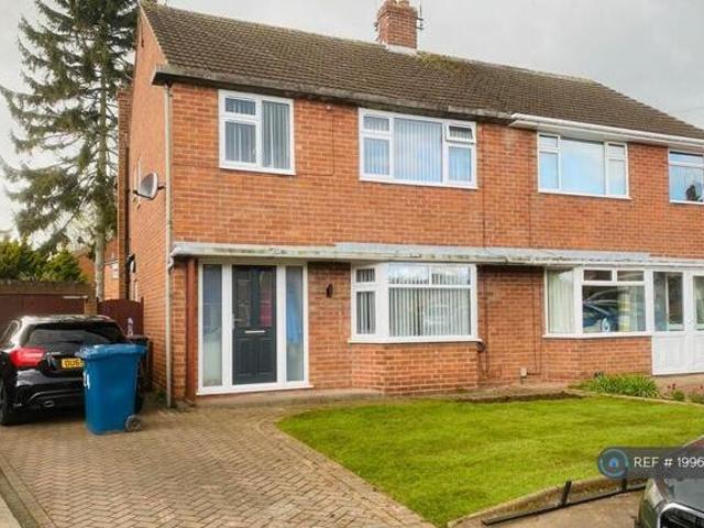 3 Bedroom Semi detached House For Rent In Radcliffe on trent, Nottingham
