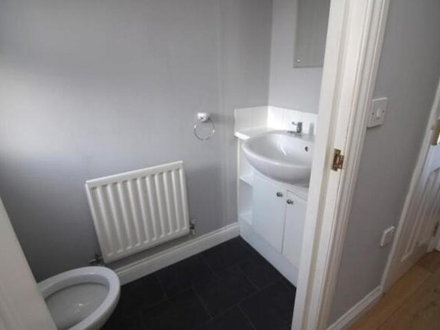 3 bedroom semi detached house for rent in Rainsborough Way, York, YO30