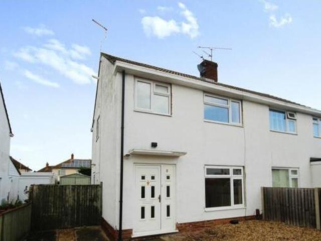 3 Bedroom Semi detached House For Rent In Reading, Berkshire