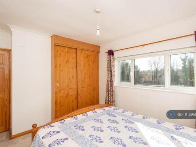 3 bedroom semi detached house for rent in Repton Road, Orpington, BR6