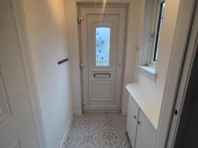 3 bedroom semi detached house for rent in Rhindmuir Place, Glasgow, City, G69