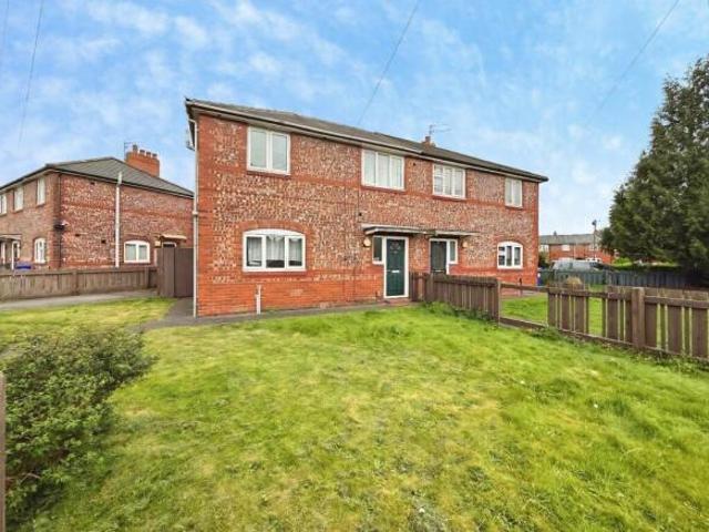 3 bedroom semi detached house for rent in Rosedale Road, Manchester, Greater Manchester, M14