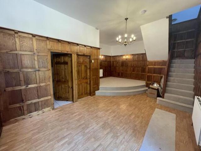3 bedroom semi detached house for rent in Rossett Holt Close, Harrogate, North Yorkshire, HG2