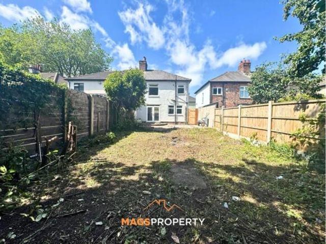 3 bedroom semi detached house for rent in Rossmore Gardens, Liverpool, L4