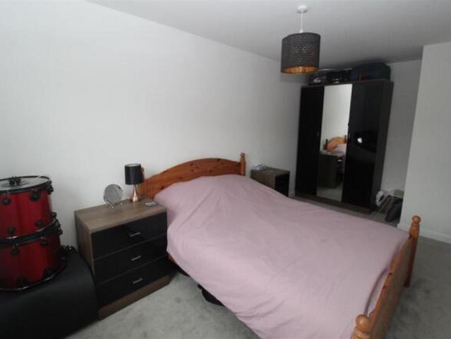 3 bedroom semi detached house for rent in Ruby Red Row, Exeter, EX2