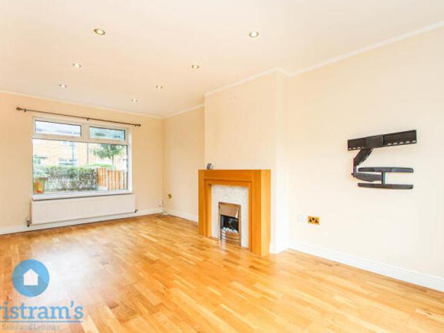 3 bedroom semi detached house for rent in Rushford Drive, Nottingham, NG8