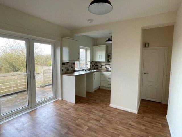 3 bedroom semi detached house for rent in School Road, Wales, Sheffield, South Yorkshire, S26