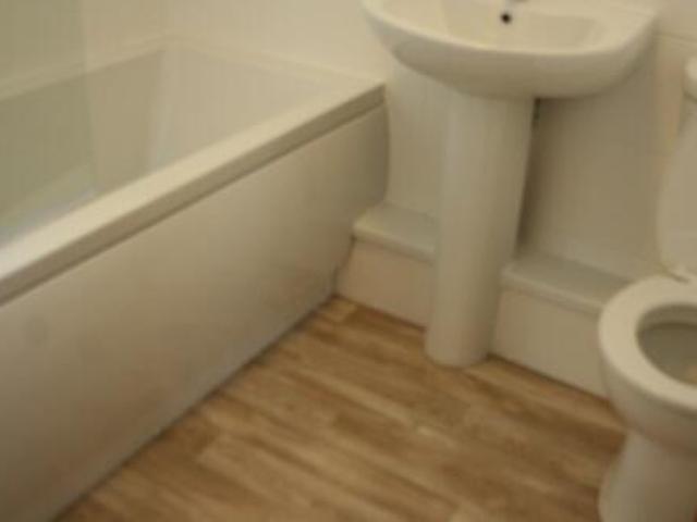 3 bedroom semi detached house for rent in Salters Close, Gosforth, Newcastle Upon Tyne, NE3
