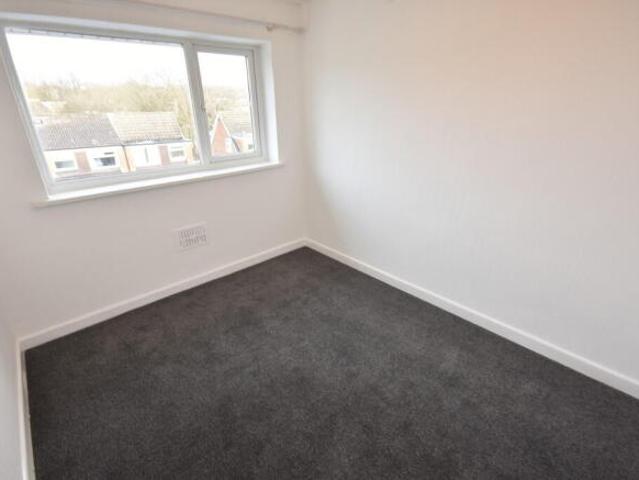 3 bedroom semi detached house for rent in Sherburn Gate, Chapeltown, Sheffield, S35