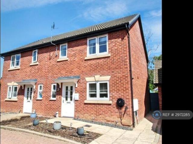 3 bedroom semi detached house for rent in Silk Mill Road, Norwich, NR6