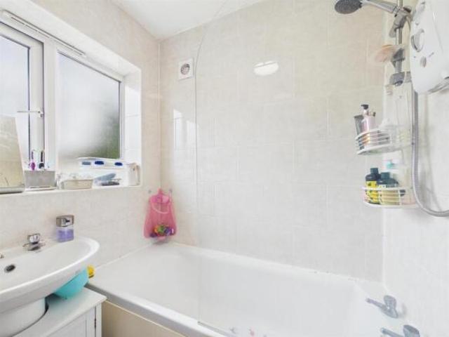 3 bedroom semi detached house for rent in Silksby Street, Cheylesmore, CV3
