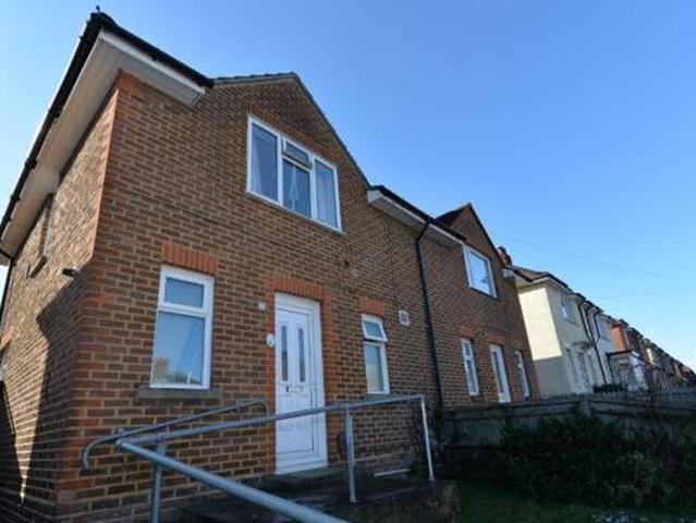 3 Bedroom Semi detached House For Rent In Southampton
