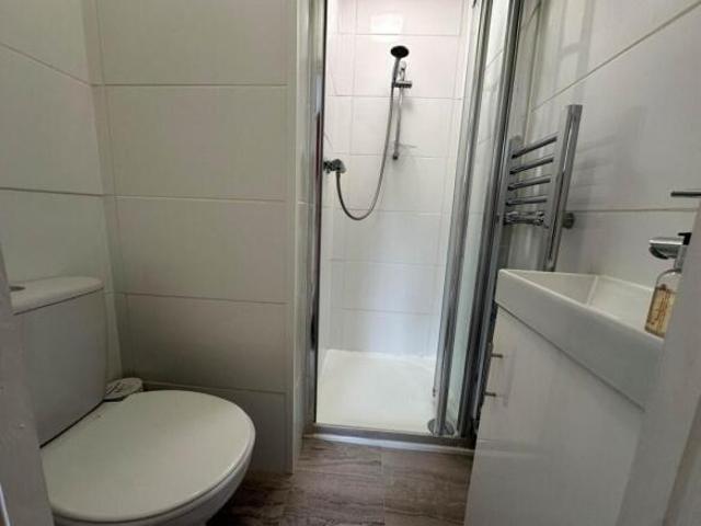 3 bedroom semi detached house for rent in Spring Road, Ipswich, IP4