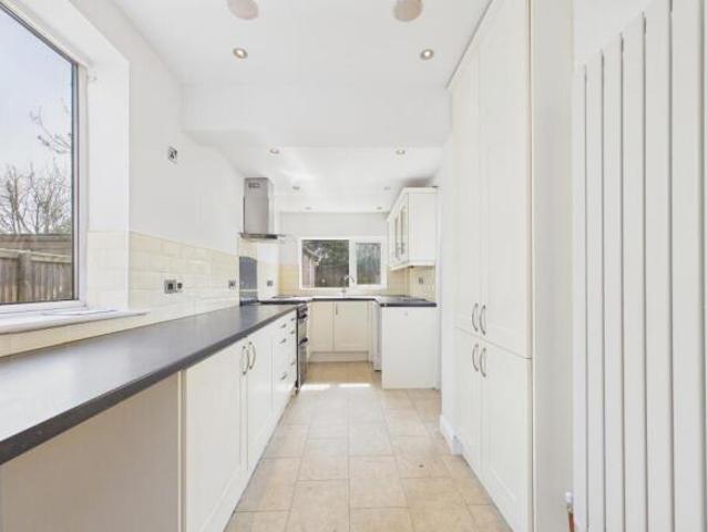 3 bedroom semi detached house for rent in Springfield Drive, Hoole, Chester, CH2