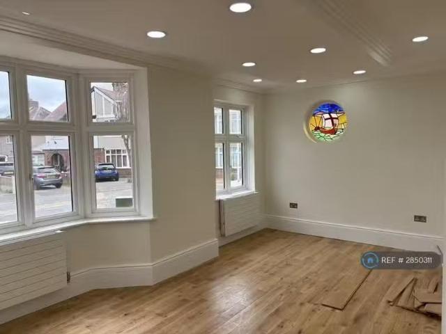 3 bedroom semi detached house for rent in St Anthonys Avenue.