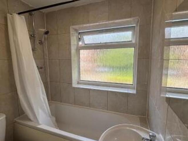 3 bedroom semi detached house for rent in St. James Road, Manchester, Greater Manchester, M7