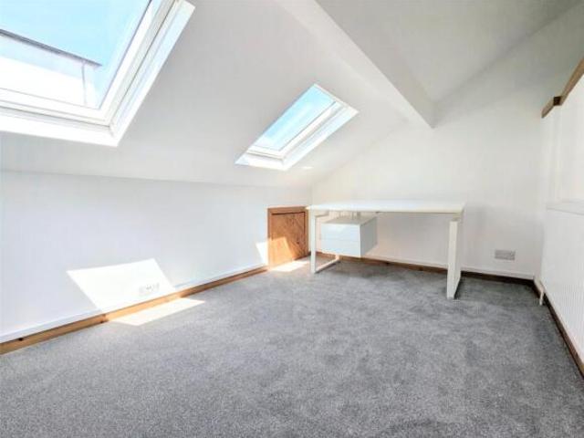 3 bedroom semi detached house for rent in Stanbridge Close, Bristol, BS16