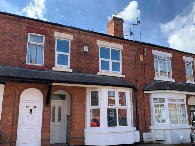 3 Bedroom Semi detached House For Rent In Stapleford