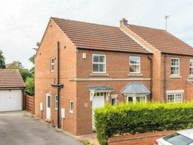 3 Bedroom Semi detached House For Rent In Strensall, York