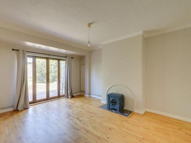 3 bedroom semi detached house for rent in Sydenham Park Road, Sydenham, SE26