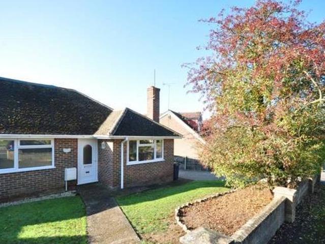 3 bedroom semidetached bungalow for rent in Copperfield Drive Langley ME17