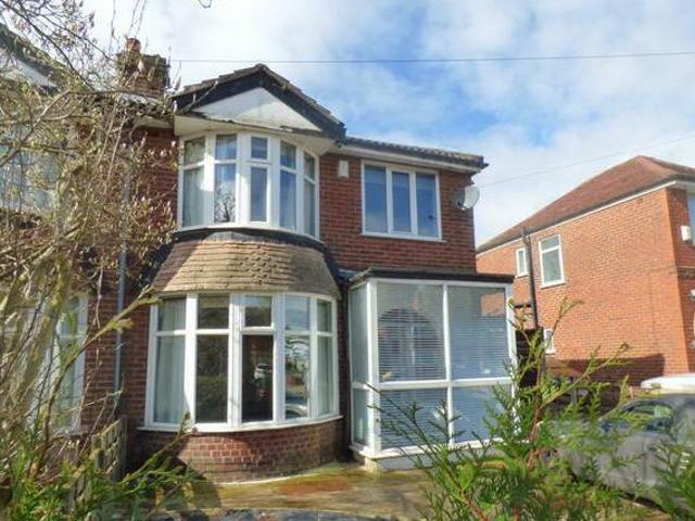 3 bedroom semidetached house for rent in Manchester Road Bury BL9