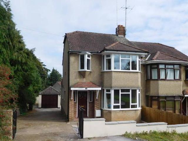 3 bedroom semidetached house for rent in Mangotsfield Road Bristol BS16