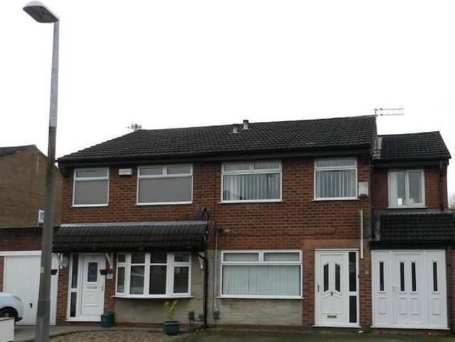 3 bedroom semidetached house for rent in Meadowfield Drive Worsley M28 1NG M28