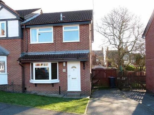 3 bedroom semidetached house for rent in Ashford Road Coalville LE67