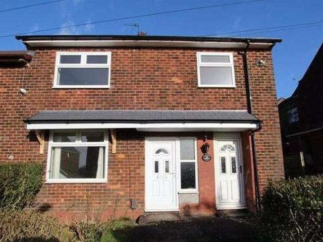 3 bedroom semidetached house for rent in Burnside Crescent Middleton M24 5WP M24