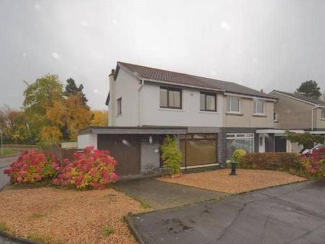 3 bedroom semidetached house for rent in Balnagowan Drive Glenrothes KY6