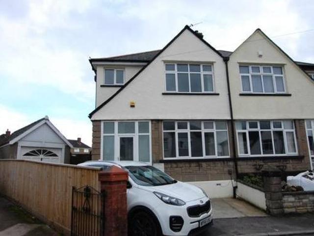 3 bedroom semidetached house for rent in Beechwood Avenue Hanham Bristol BS15