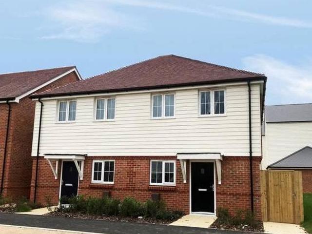 3 bedroom semidetached house for rent in Belmont Place Southbourne Emsworth PO10
