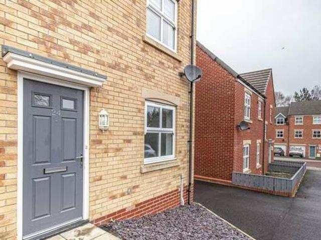 3 bedroom semidetached house for rent in Bishops Park Road Gateshead Tyne and Wear NE8