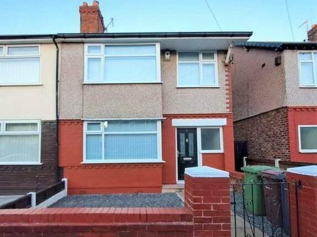 3 bedroom semidetached house for rent in Brookside Avenue Liverpool L22