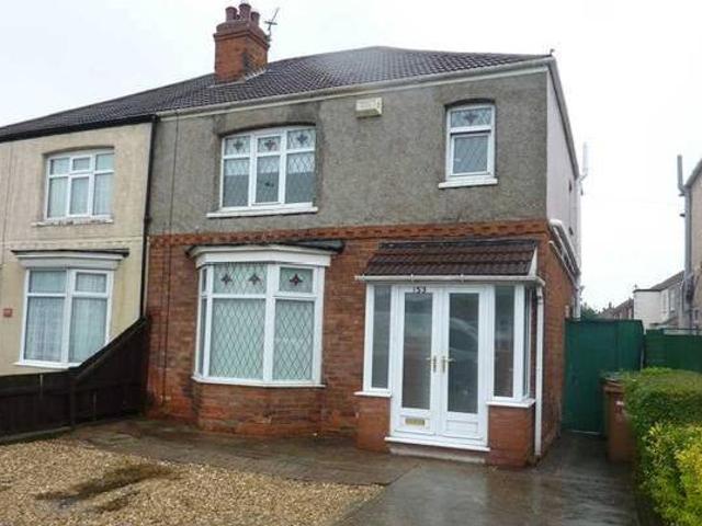 3 bedroom semidetached house for rent in Carr Lane Grimsby DN32