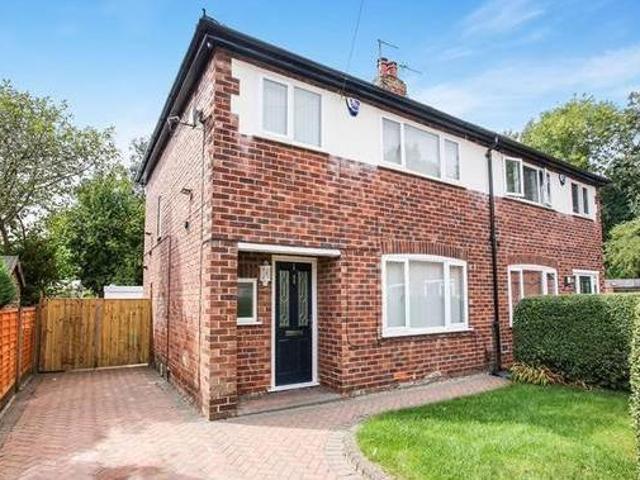 3 bedroom semidetached house for rent in Cavan Close Stockport SK3