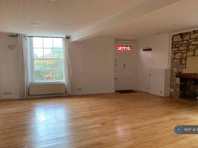 3 bedroom semidetached house for rent in Chaucer Road Bath BA2