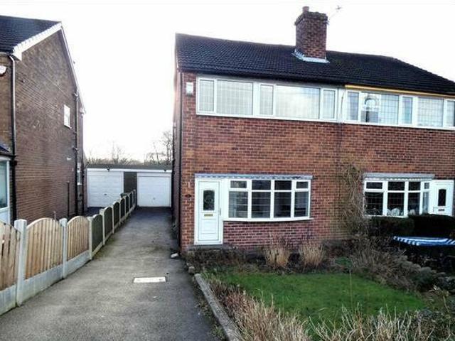 3 bedroom semidetached house for rent in Drub Lane Drub West Yorkshire BD19