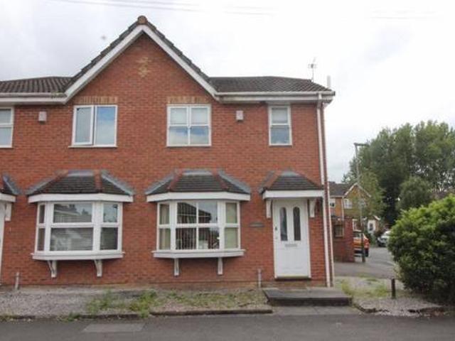 3 bedroom semidetached house for rent in Edward Drive AshtonInMakerfield WN4
