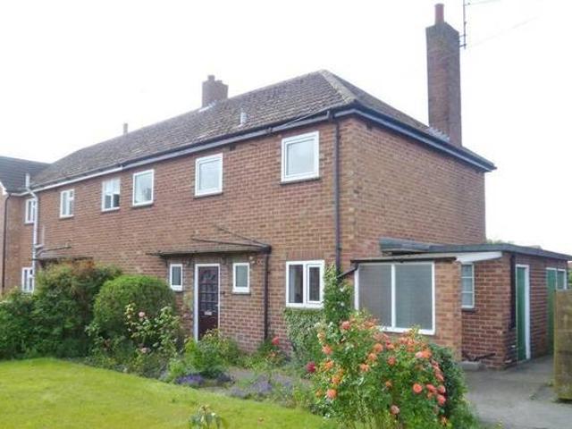 3 bedroom semidetached house for rent in Flinders Road Donington PE11 4TT PE11