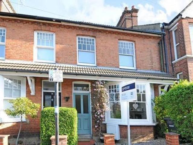 3 bedroom semidetached house for rent in Folly Avenue St Albans AL3