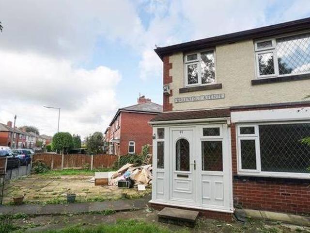 3 bedroom semidetached house for rent in Greenfold Avenue Farnworth BL4