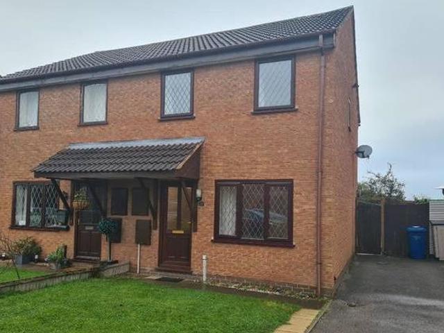 3 bedroom semidetached house for rent in Haymoor Lichfield WS14