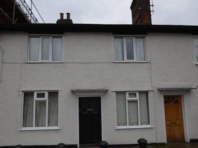 3 bedroom semidetached house for rent in High Street Haverhill Suffolk CB9