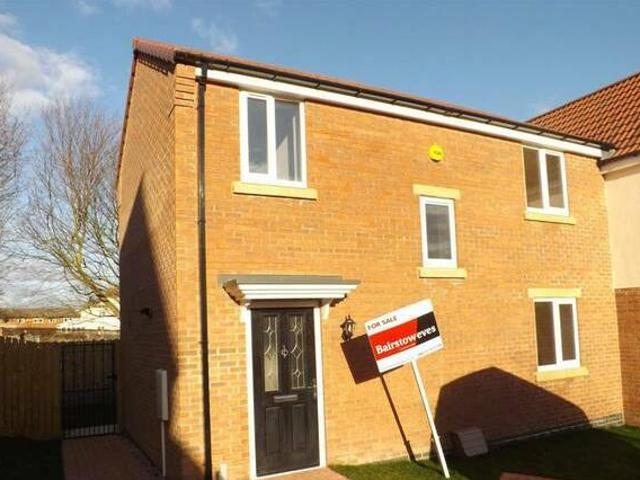 3 bedroom semidetached house for rent in Hillcrest Main Road Boughton NG22