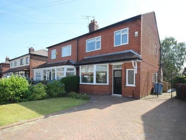3 bedroom semidetached house for rent in Houghton Lane Swinton M27